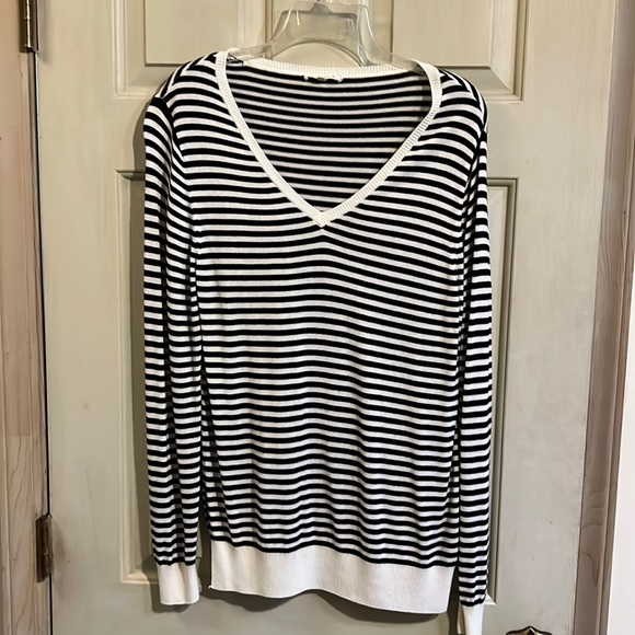 LA made | Sweaters | La Made Black White Stripes Lightweight Sweater ...